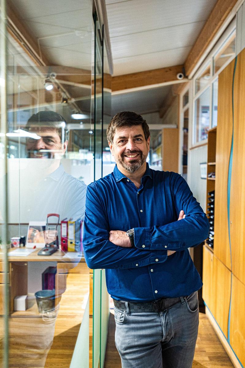 Luxembourg craftsmanship: spotlight on Claude Biever - News - Cottyn ...